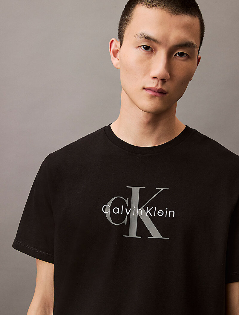 Erkek Hero Monologo T-shirt Siyah LV04RB862GUB1 | Calvin Klein